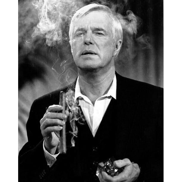 George Peppard Banacek Mystery Movie TV series smoking cigar in suit ...