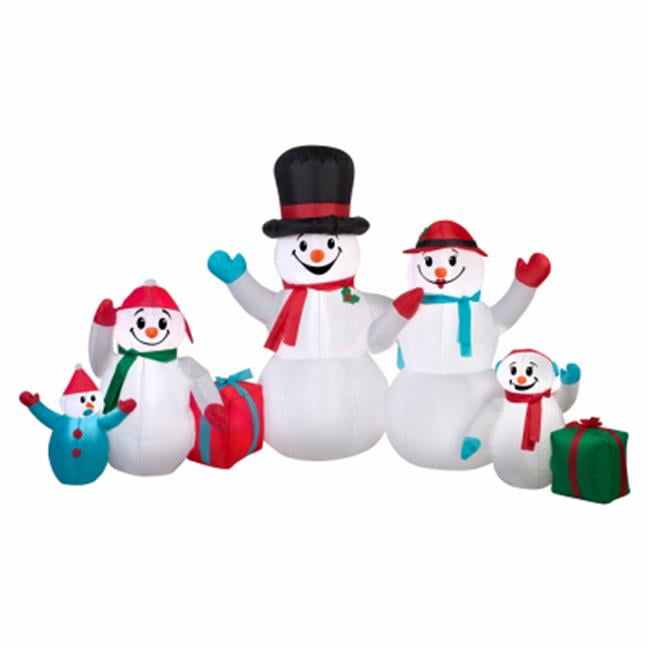 9 x 4 ft. Inflatable Snowman Family - Walmart.com