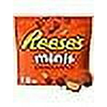 Reese's OREO Milk Chocolate and White Creme King Size Peanut Butter Cups Candy, pack 2.8 oz ...