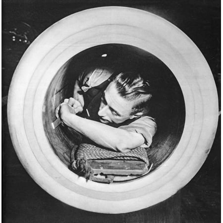 The Illustrated London News 1941. World war II. Preparing the worn ...