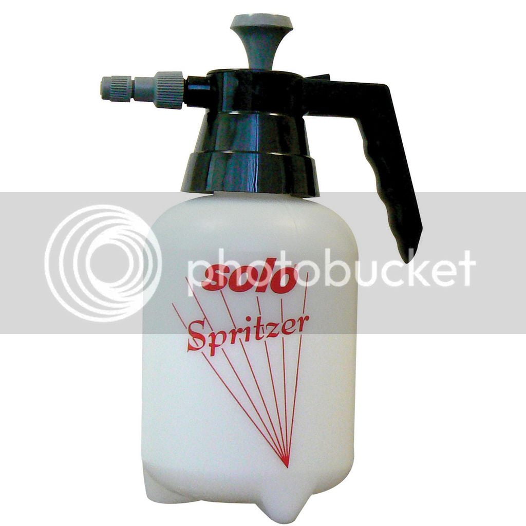 Solo 1L One Hand Piston Pump Sprayer - Walmart.com