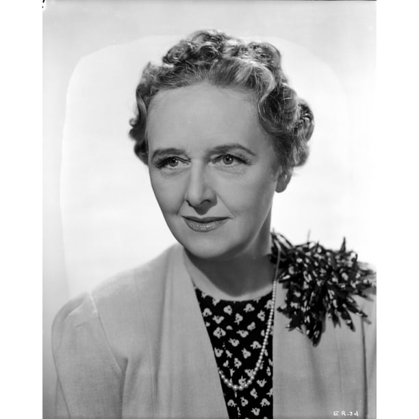 Elizabeth Risdon Portrait in Classic with Brooch and Necklace Photo ...