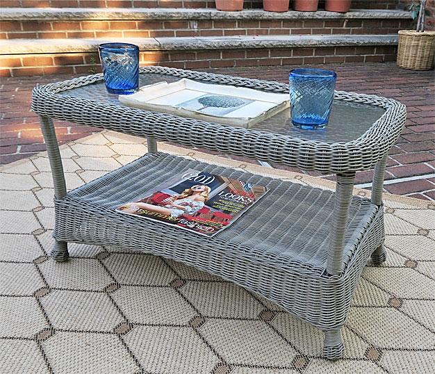Veranda Resin Wicker Coffee Table with Inset Glass Top - Walmart.com