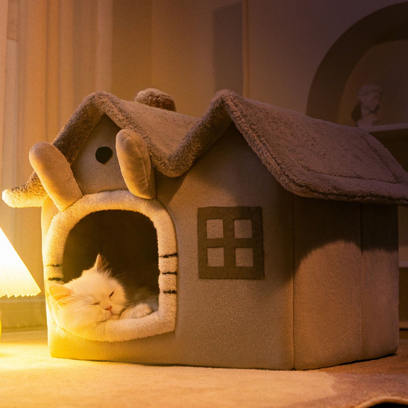Click here for Loewten Maison De Lit De Chat  Assemblage De Chats... prices
