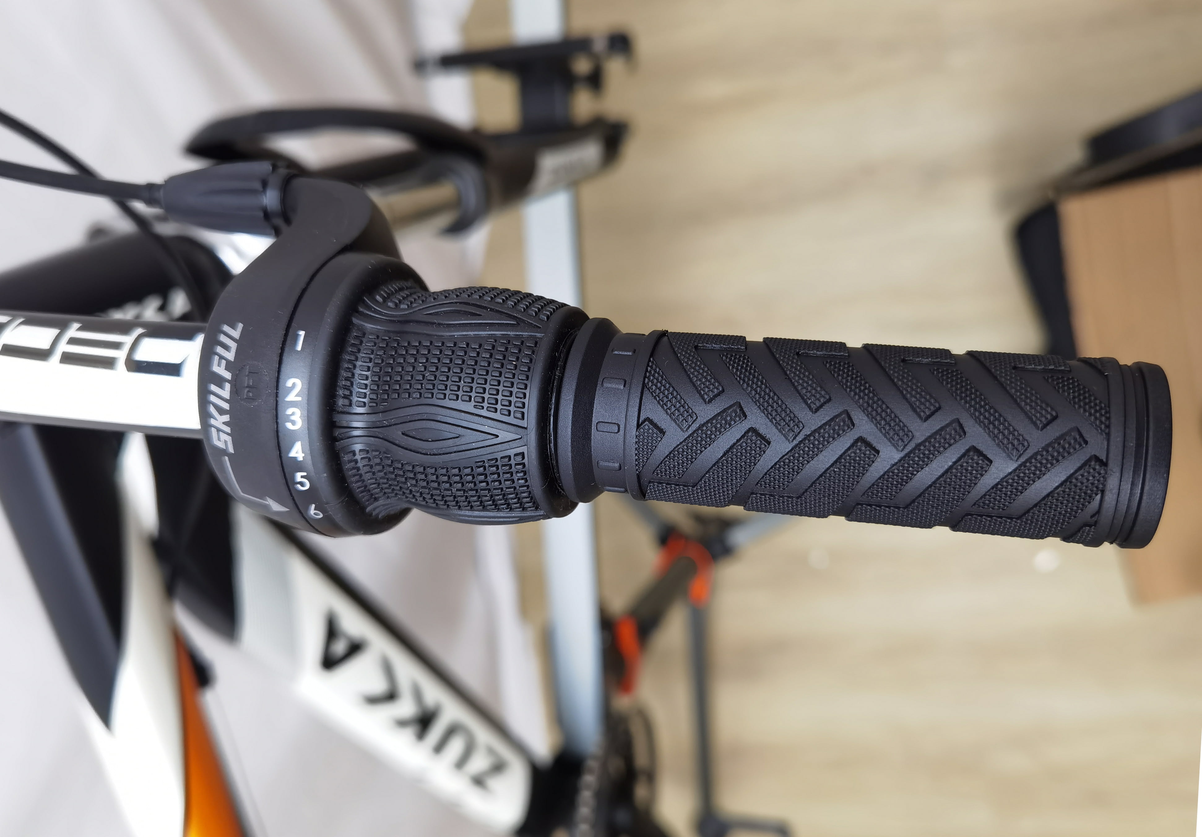 Bike Twist Shifter Grips