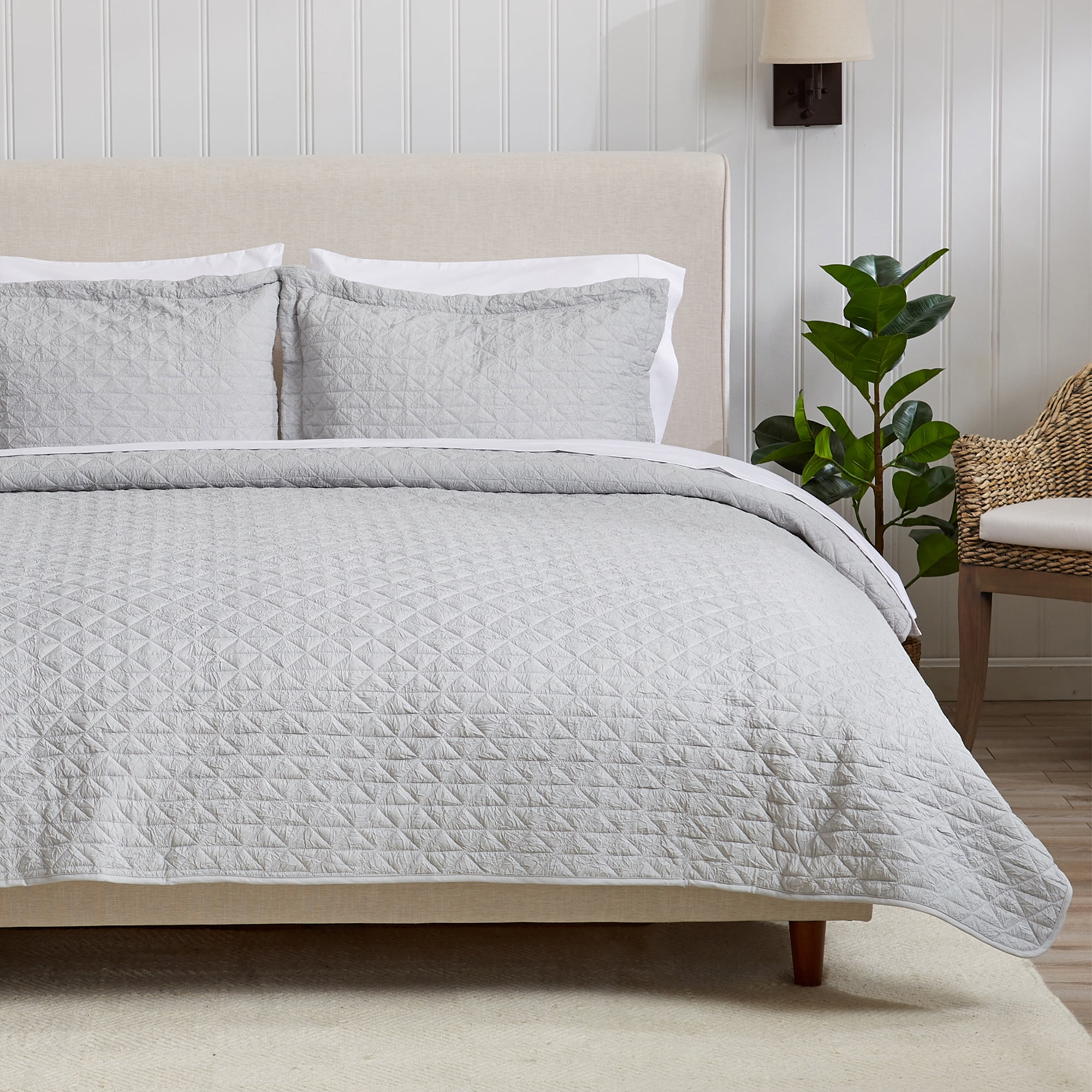 Great Bay Home Crushed Microfiber Reversible Reversible Quilt Set With ...