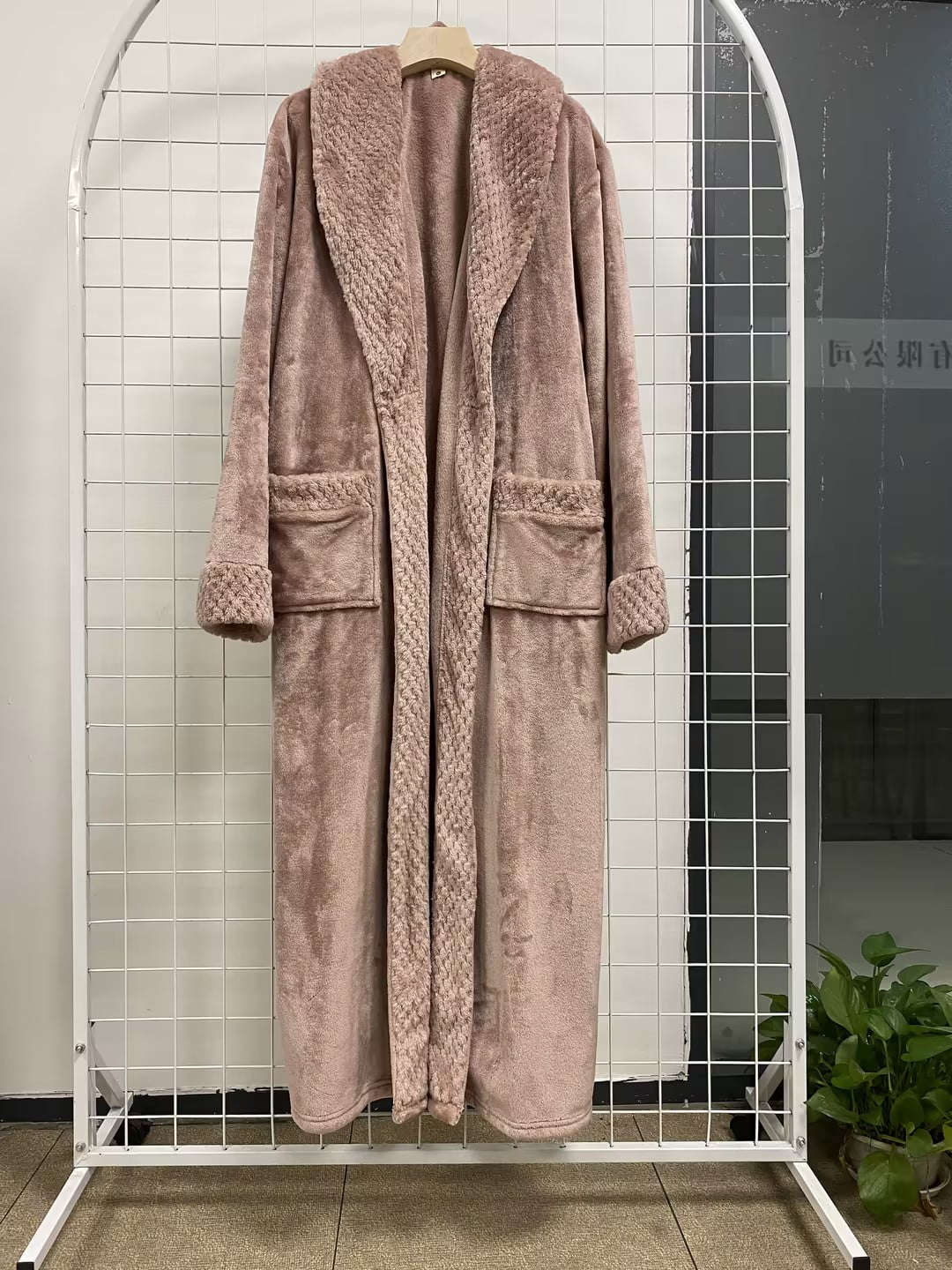 AMITOFO Plush Robes for Women Soft Warm Fleece Bathrobe Ladies Long ...