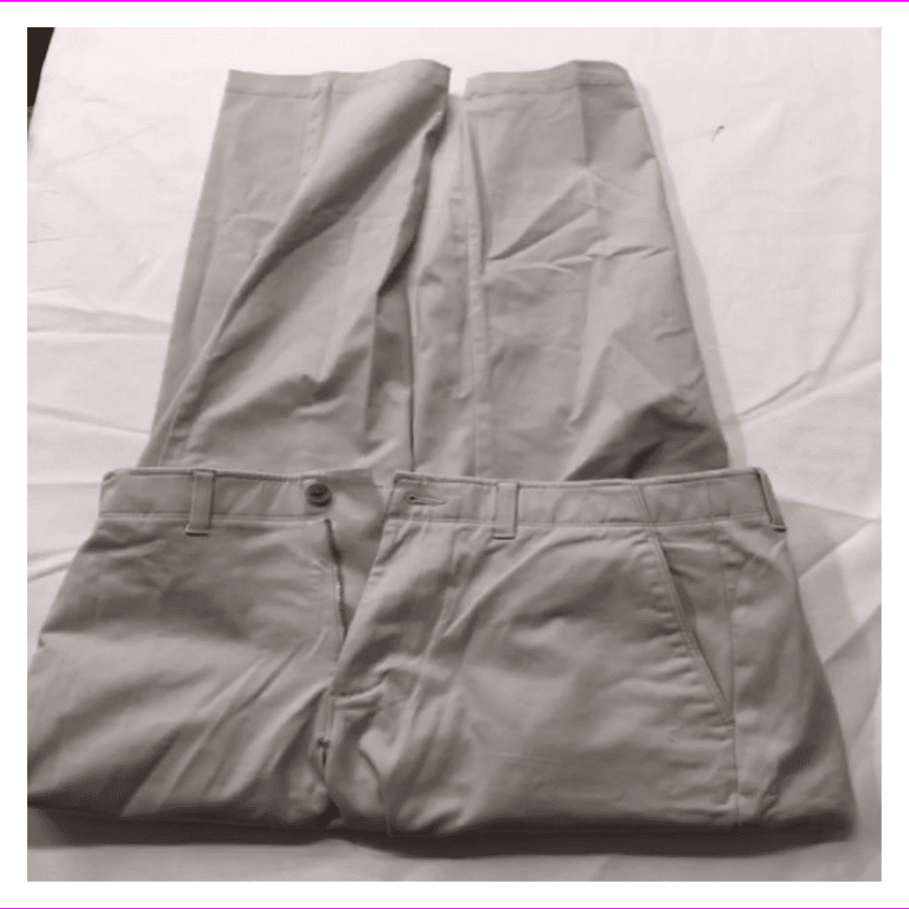 Hagger man's Two front slant pockets Two back pockets with button ...