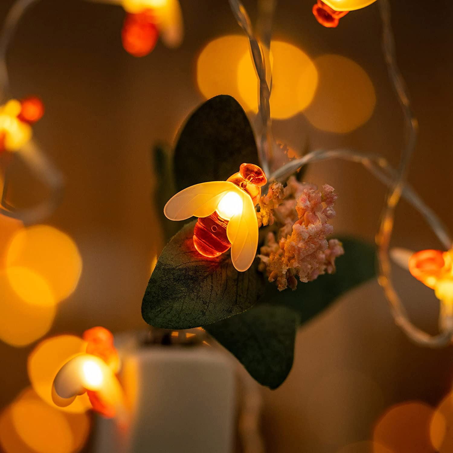 Zukuco Bee String Lights Battery Powered, 10 Feet 20 LED Honeybees ...