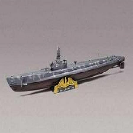 UPC 031445052286 - Revell 1:180 Uss Lionfish Submarine | upcitemdb.com