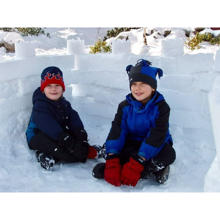 Kids Building A Snow Fort