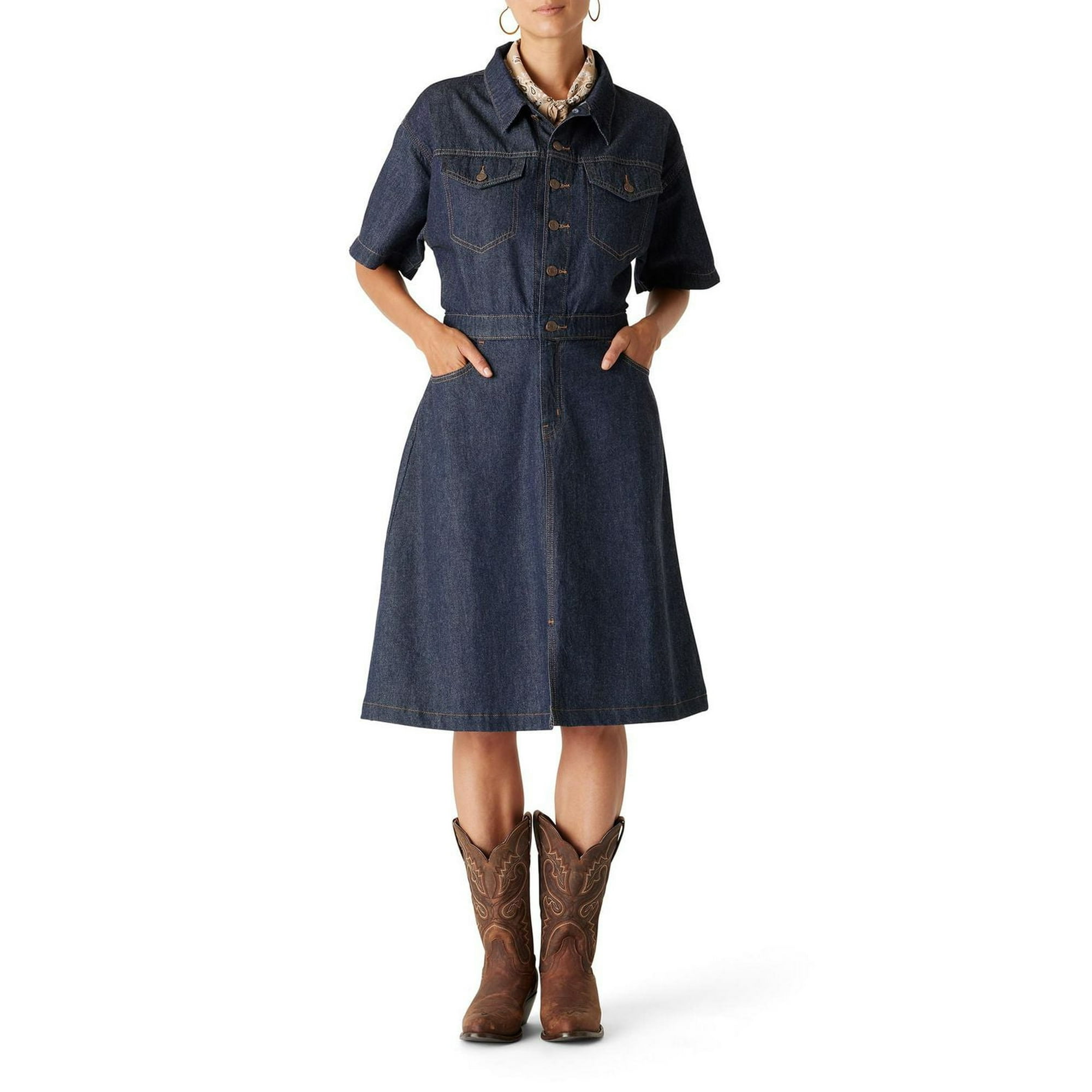 Click here for Levi Strauss Signature Womens Vintage 95 Dress prices