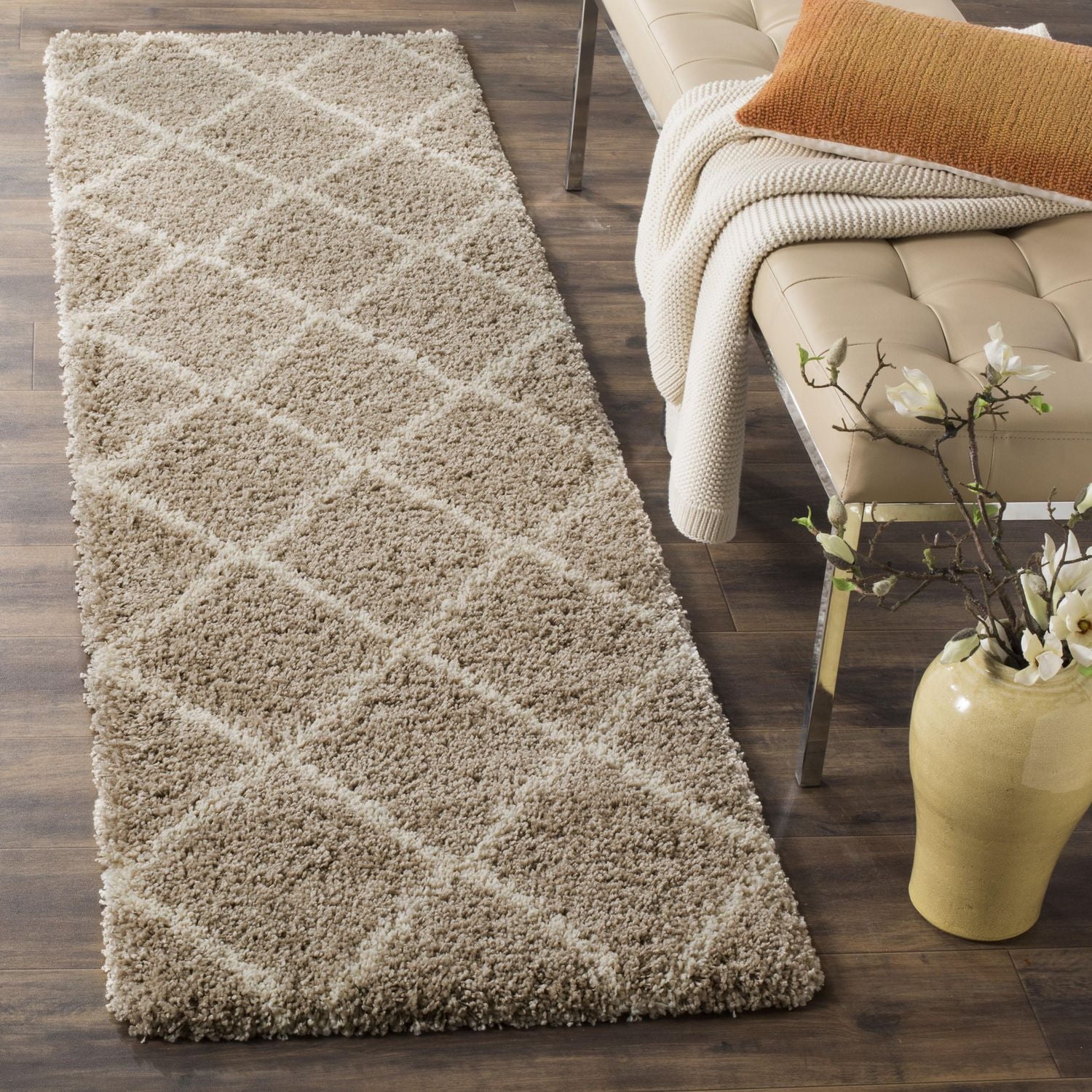 Click here for Safavieh Hudson Amias Geometric Shag Area Rug 23 X... prices