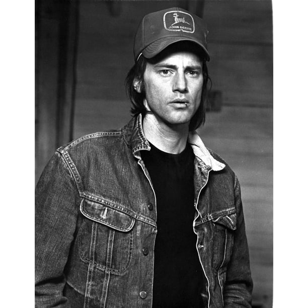 Sam Shepard wearing a denim jacket and a cap Photo Print (8 x 10 ...