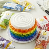 Wilton Purple Buttercream Icing Pouch with Star and Round Tips, 8 oz ...