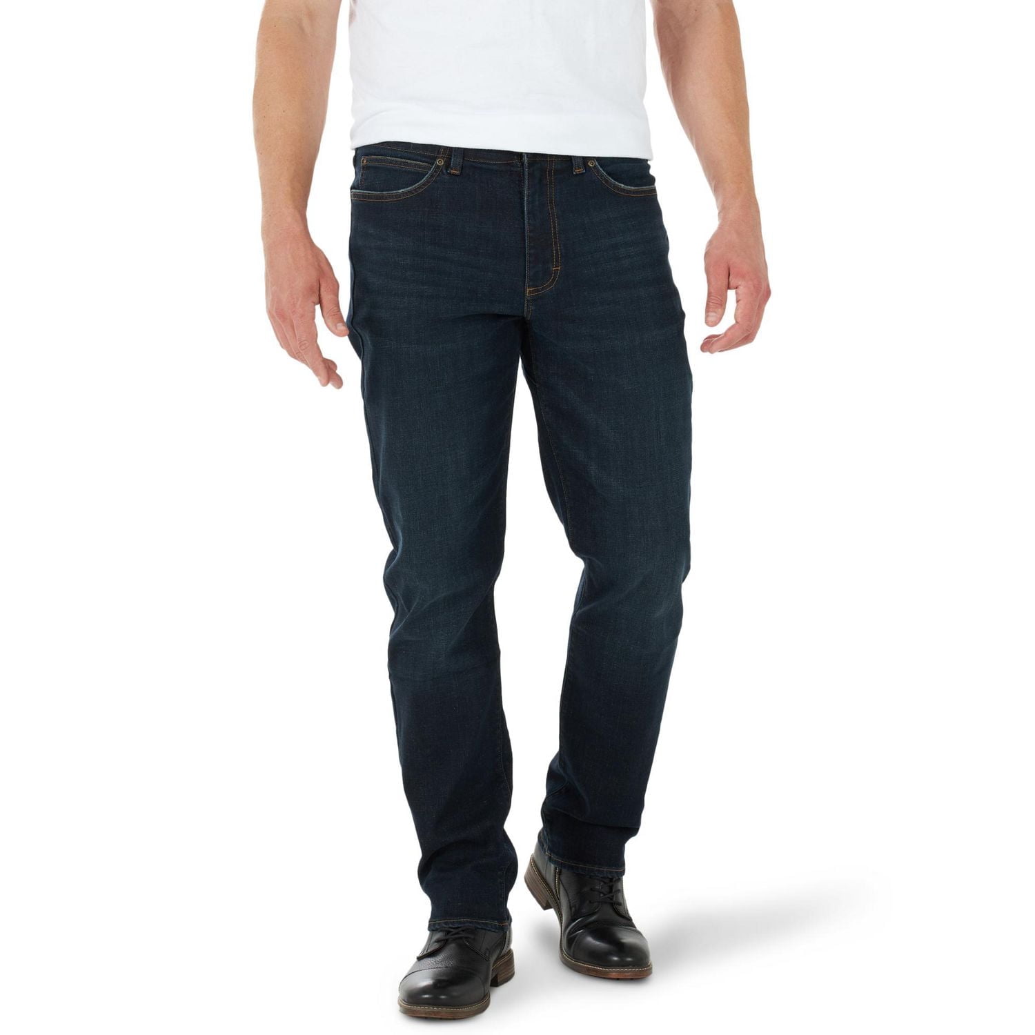 Click here for Lee Mens Athletic Taper Jean prices