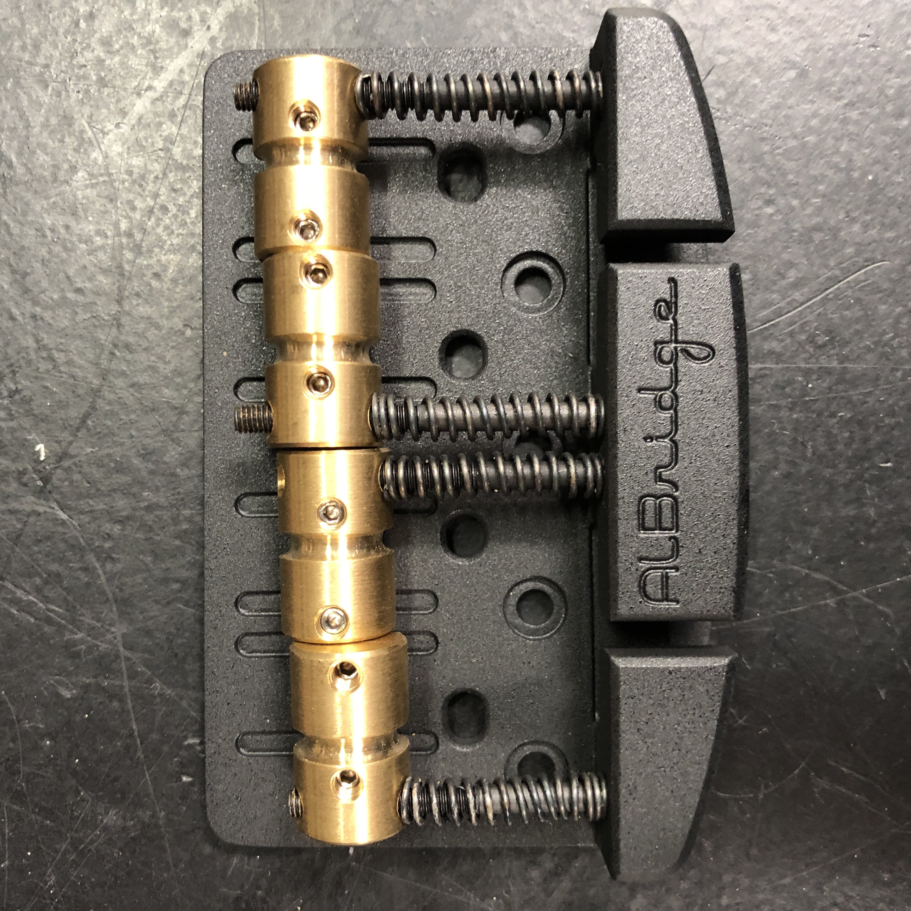 AlBridge Parts QC419 4-String Quick Release Bridge for Jazz/P-Bass ...