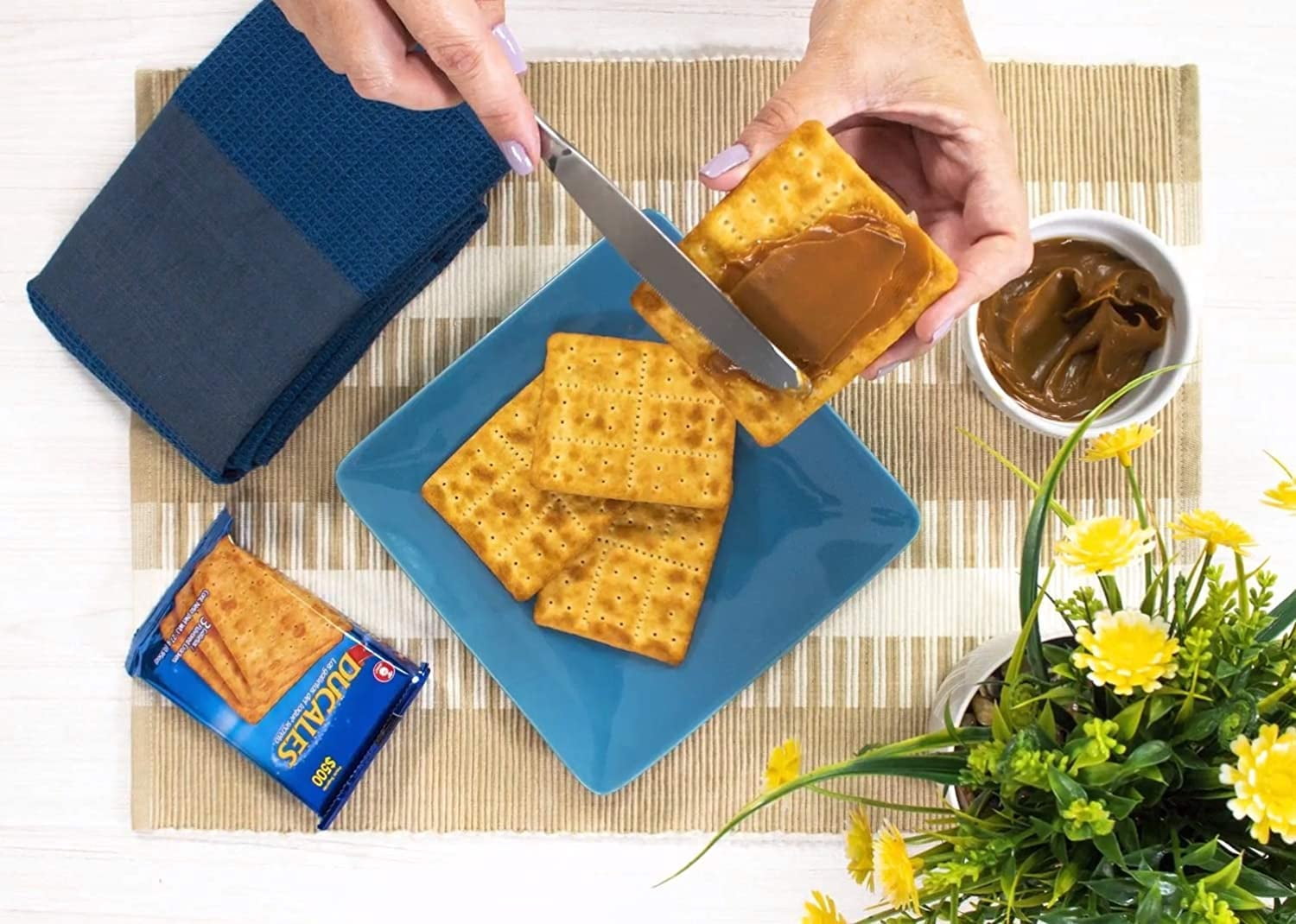 Saltine Crackers Clipart
