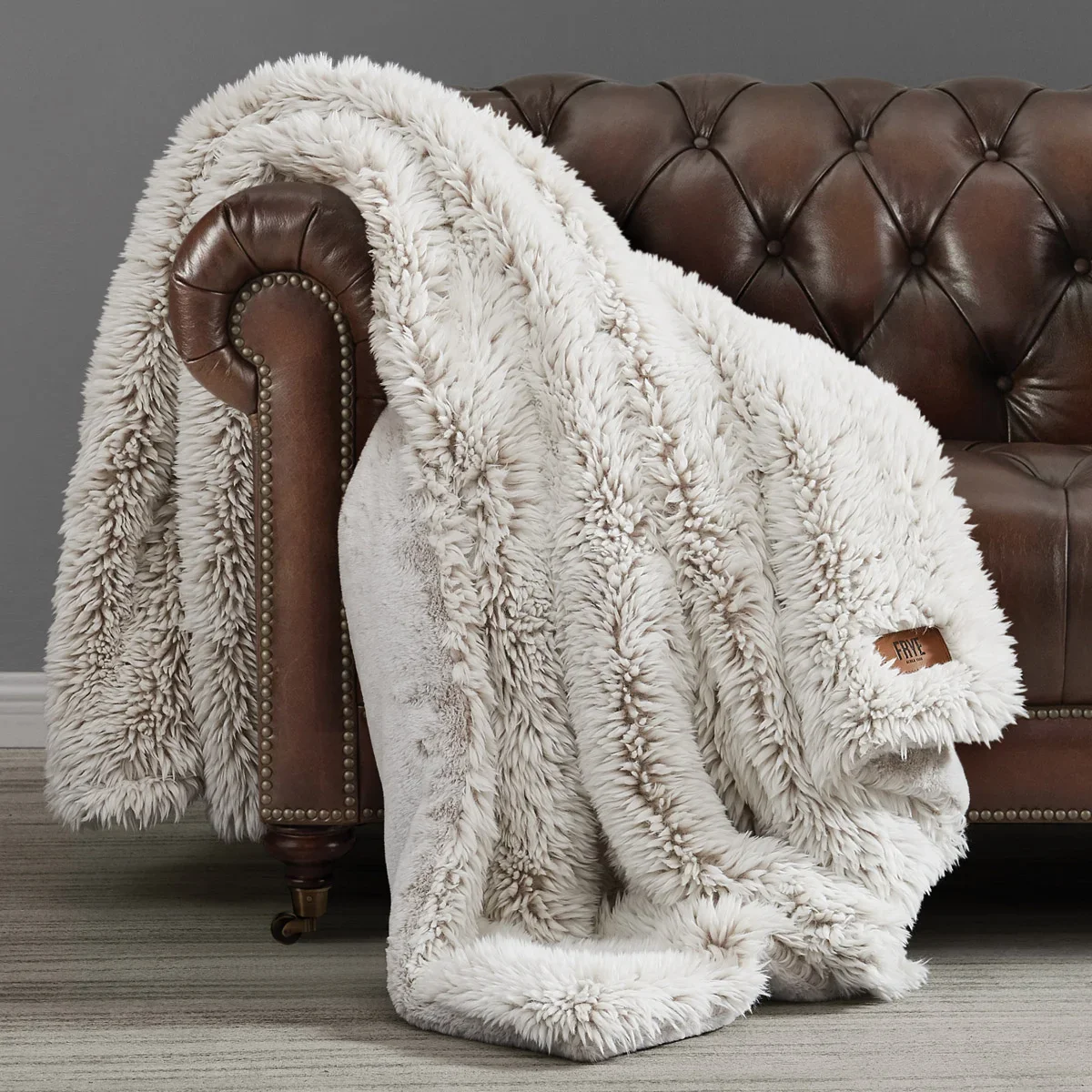Click here for Frye Arctic Luxe Throw - Ultra Soft Plush Throw Bl... prices
