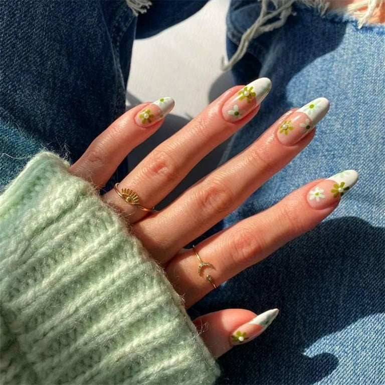 White Round Acrylic Nails
