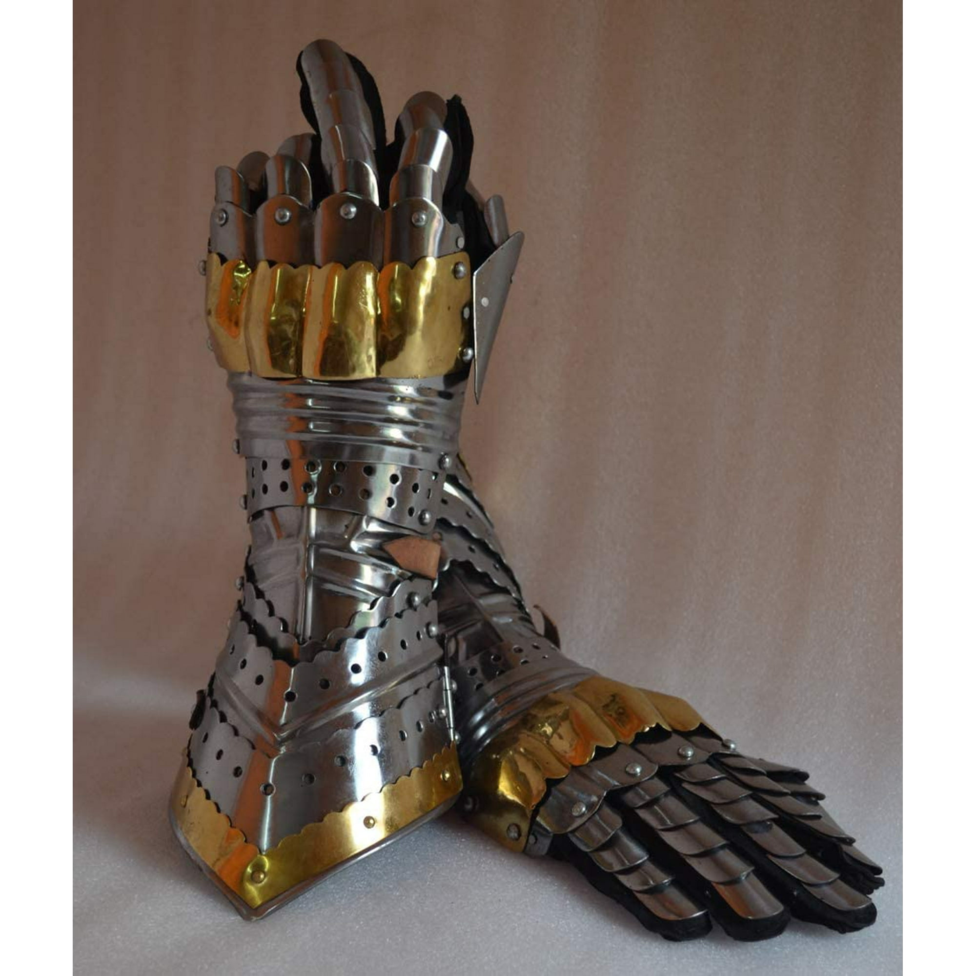Medieval Claw Gauntlets