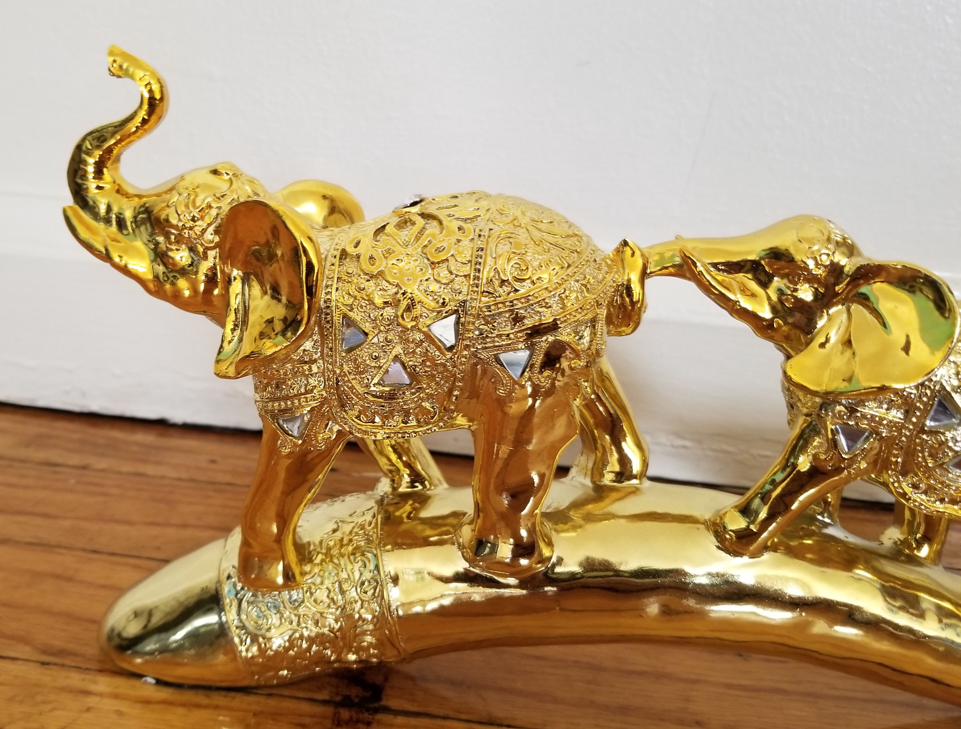 Buy Dalax- Set of 3 Golden Color Thai Elephant Buddha Buddhist ...