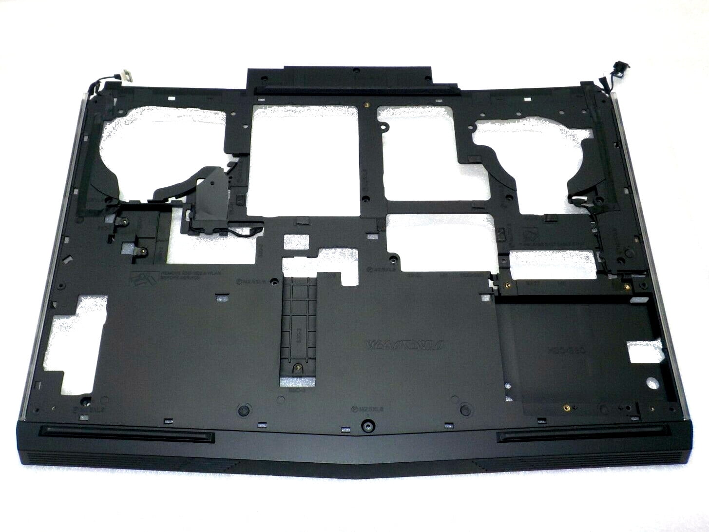 H5J4R Dell Alienware 17 R5 Genuine Bottom Base Chassis - Walmart.com