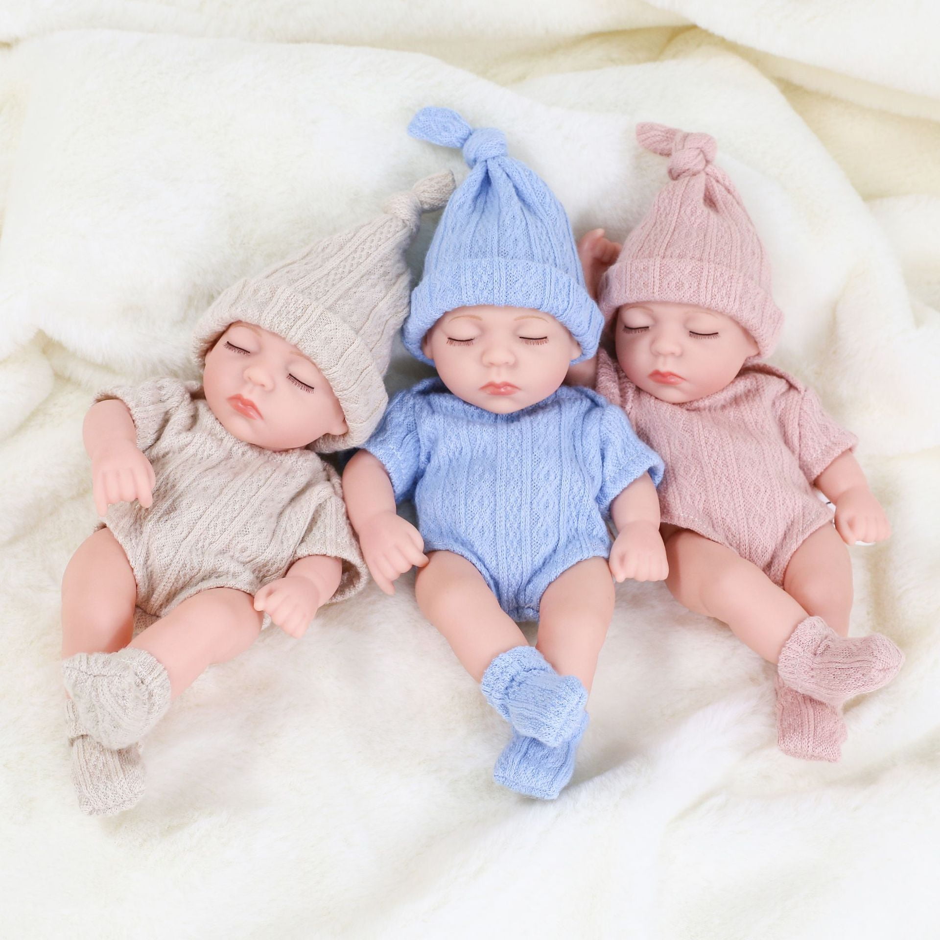 Junsice Baby Dolls 7 Inch Mini Realistic Newborn Baby Boy Doll With Clothes Hat Socks Lifelike Reborn Doll Silicon Full Body