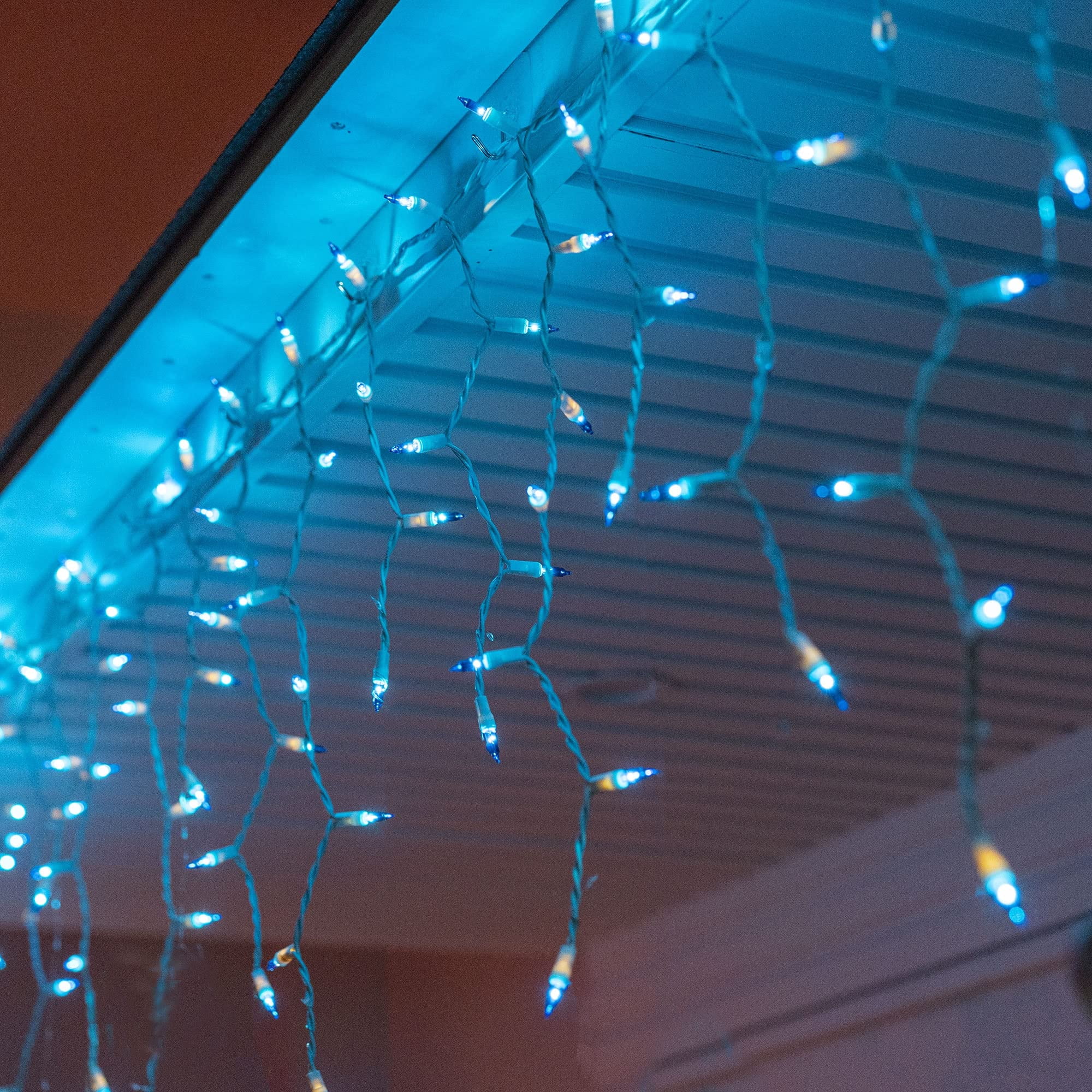 Blue Christmas Icicle Lights, 300 Count 17 FT Connectable White Wire ...