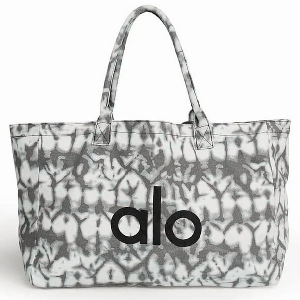 NEW IN PACKAGING Alo Yoga Iconic Shopper Tote | Bodega Aurrera en línea