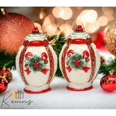 Gift Essentials Christmas Salt and Pepper Shakers Christmas Trees Hand ...