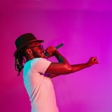 Core Innovations Wireless Bluetooth Karaoke Microphone with Built-in ...