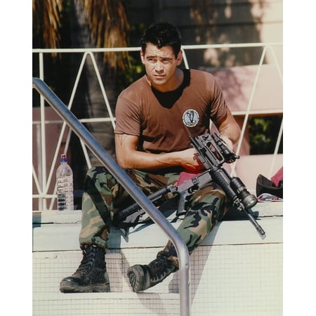 Colin Farrell wearing Army Uniform with Sniper Rifle Candid Photo Photo ...