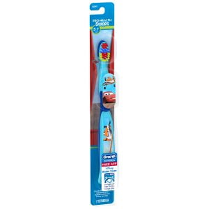 Oral-B Kid's Manual Toothbrush featuring Disney & Pixar's Cars, Soft ...
