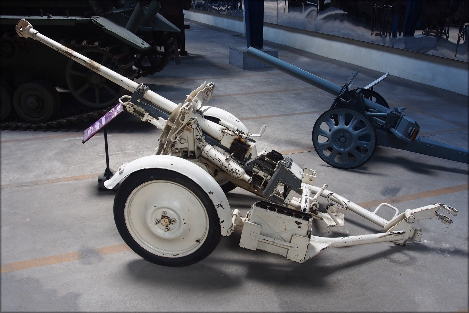 24"x36" Gallery Poster, 1941 28mm Canon SPZB 41 anti tank, Musee des ...