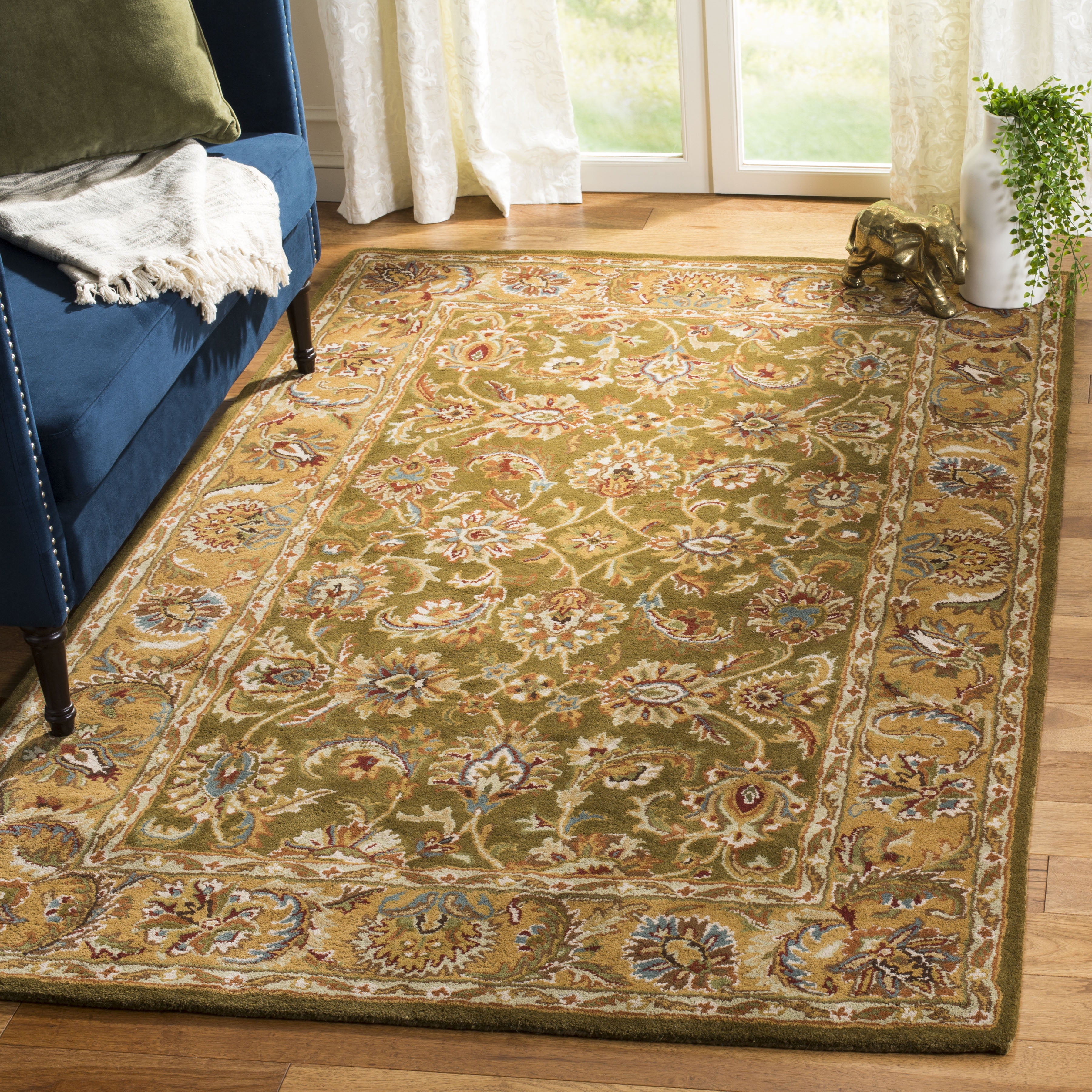 Safavieh Classic Gloria Traditional Area Rug or Runner - Walmart.com ...