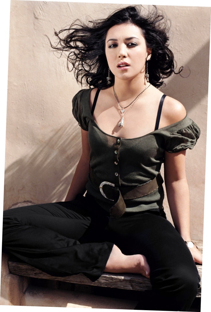 Michelle Branch Poster 24In x36In Art Poster 24x36 Multi-Color Square Adults Best Posters ...