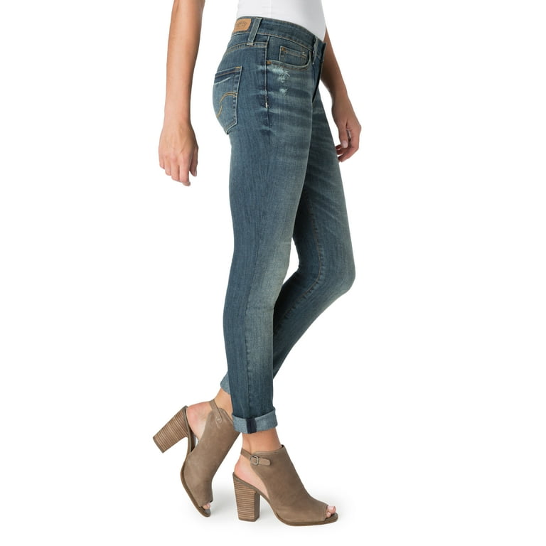 Signature by Levi Strauss & Co. Women's Mid Rise Slim Cuffed Signature by Levi Strauss & Co. Women's Mid Rise Slim Cuffed