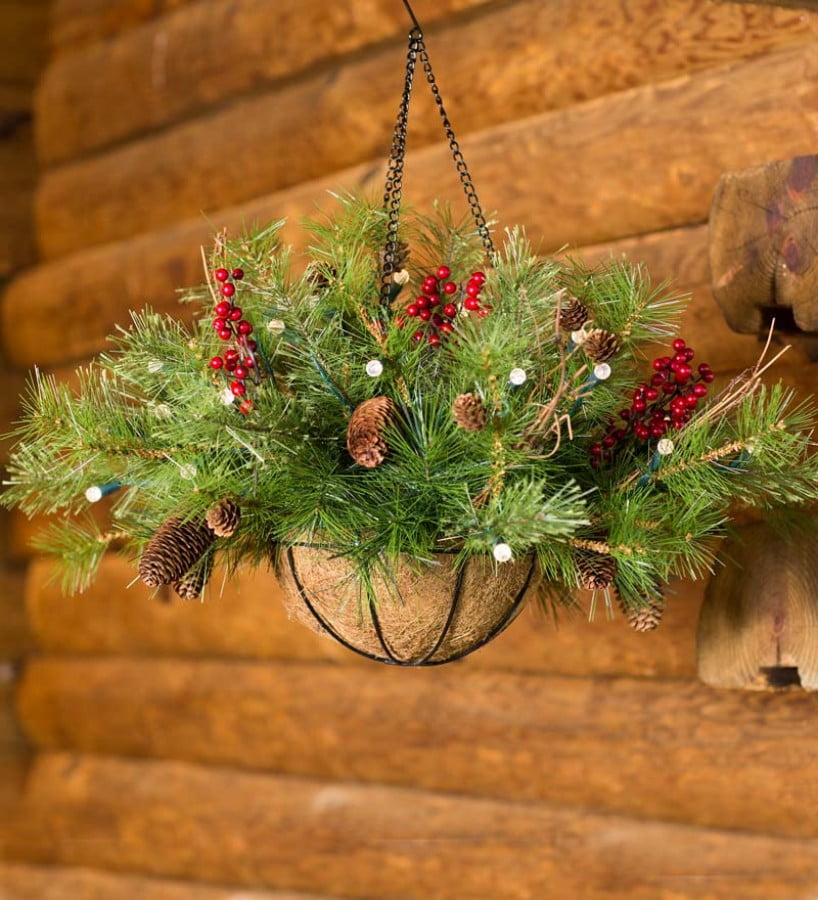 Plow & Hearth Lighted Outdoor Battery-Operated Holiday Hanging Basket w ...