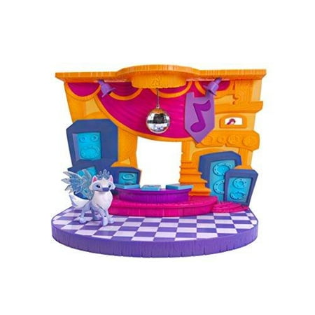 Animal Jam Club Geoz Playset With Exclusive Diamond Arctic Wolf ...