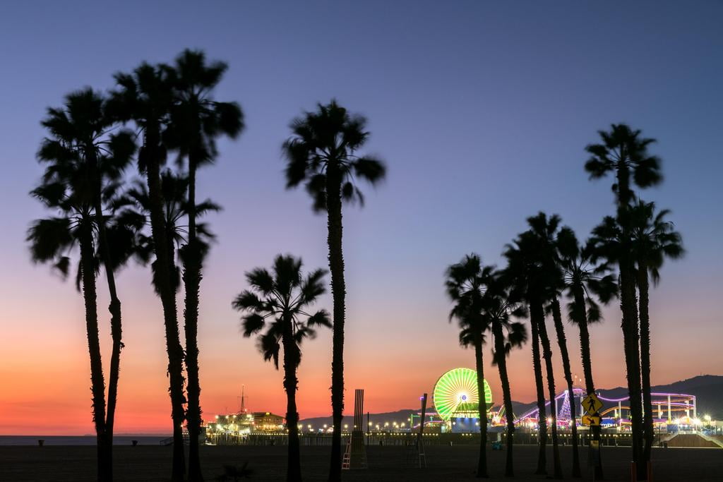 Santa Monica Beach Sunset Santa Monica Pier Ferris Wheel California ...