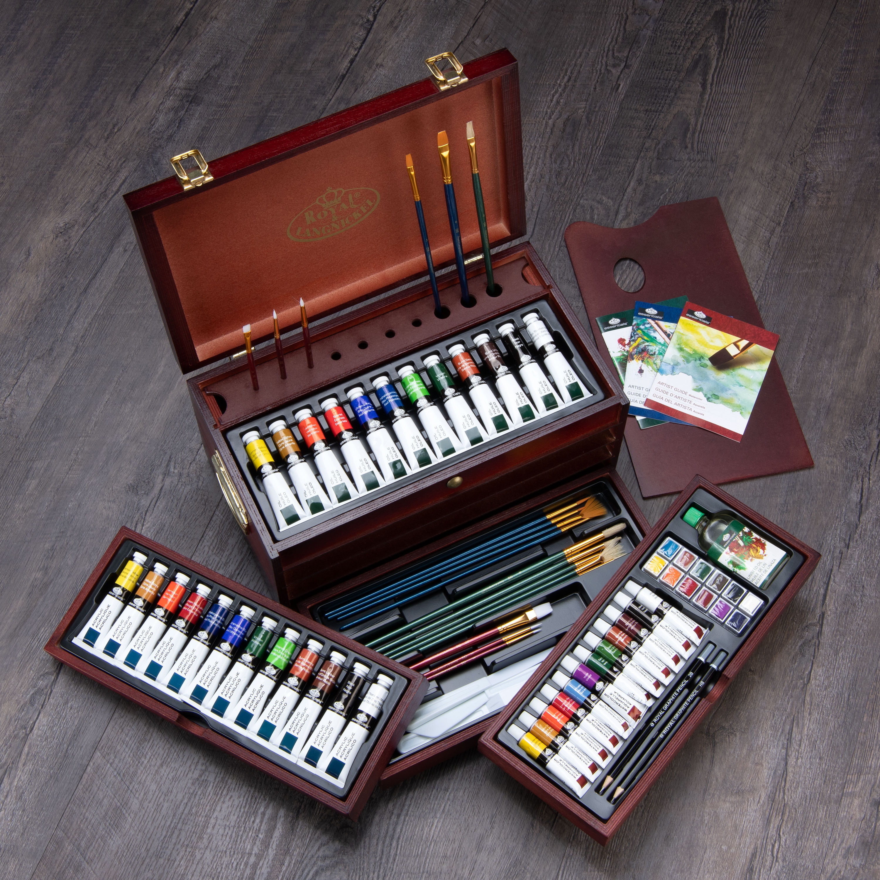 Essentials Deluxe Art Sets