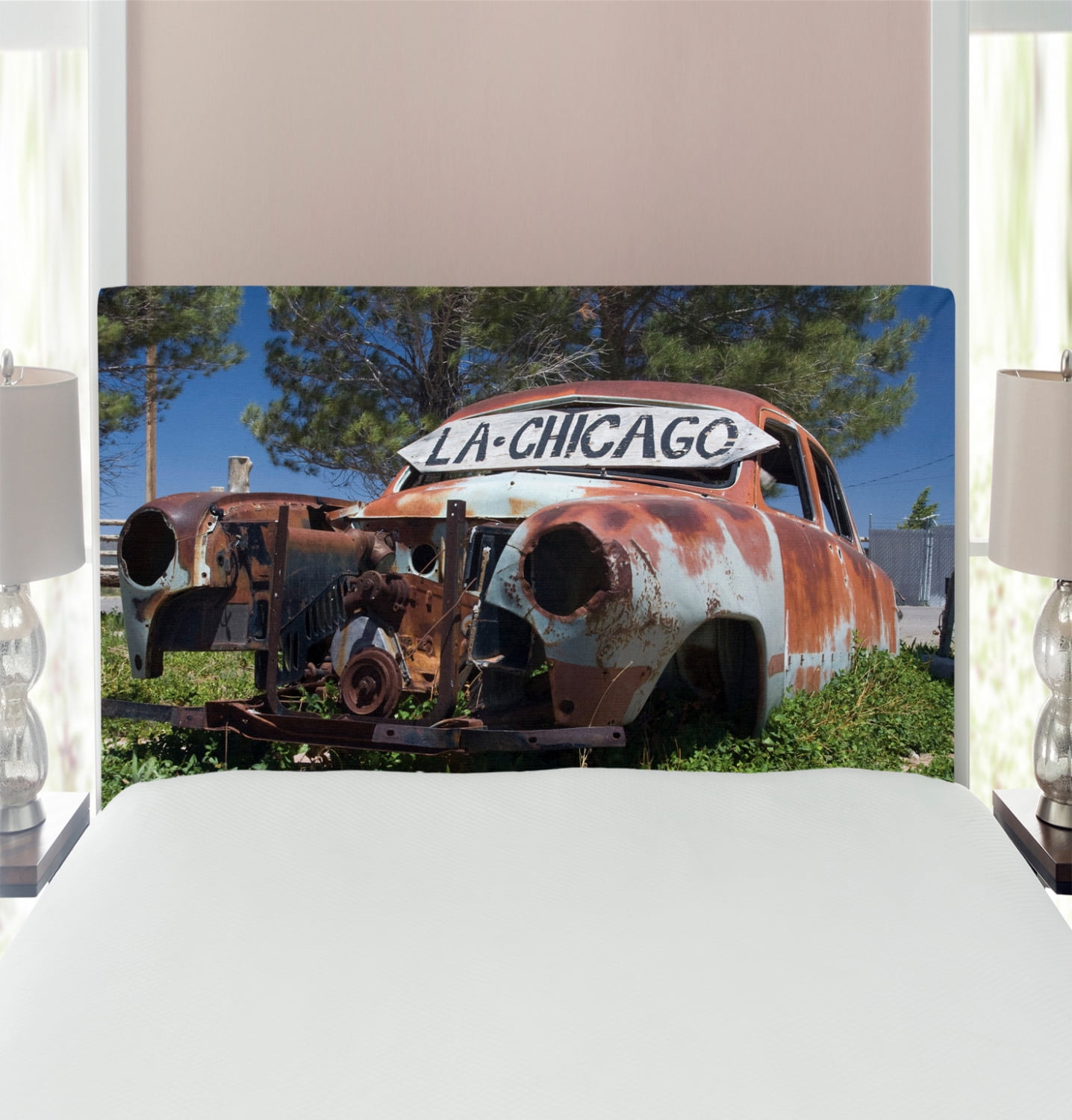 Vintage Car Headboard, Old Car Trees Greenery in the Famous Route 66 ...