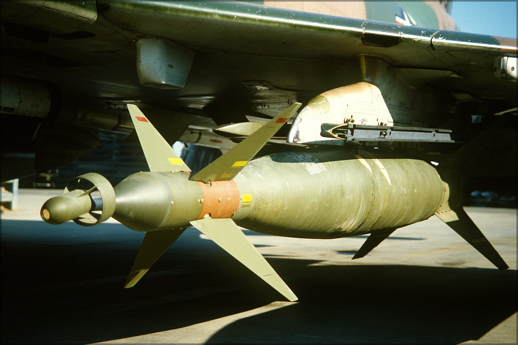 24"x36" Gallery Poster, GBU-10 Paveway II laser guided bomb F-4E ...