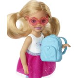 Barbie Dreamhouse Adventures Chelsea Doll & Accessories, Travel Set ...