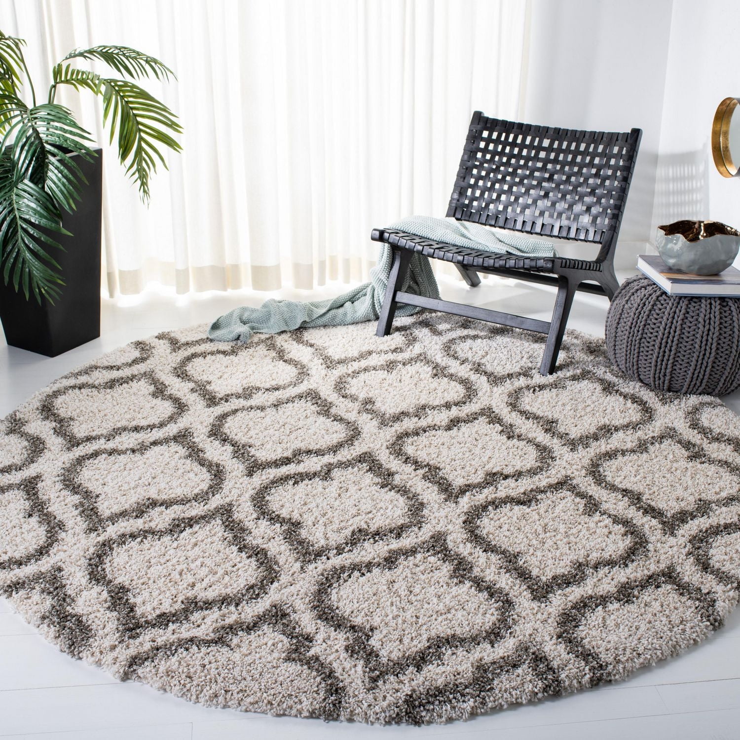 Click here for Safavieh Hudson Louise Geometric Shag Area Rug 4 X... prices