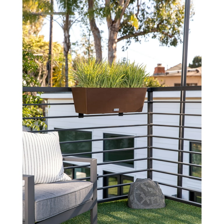 Veradek Planter Under Railing