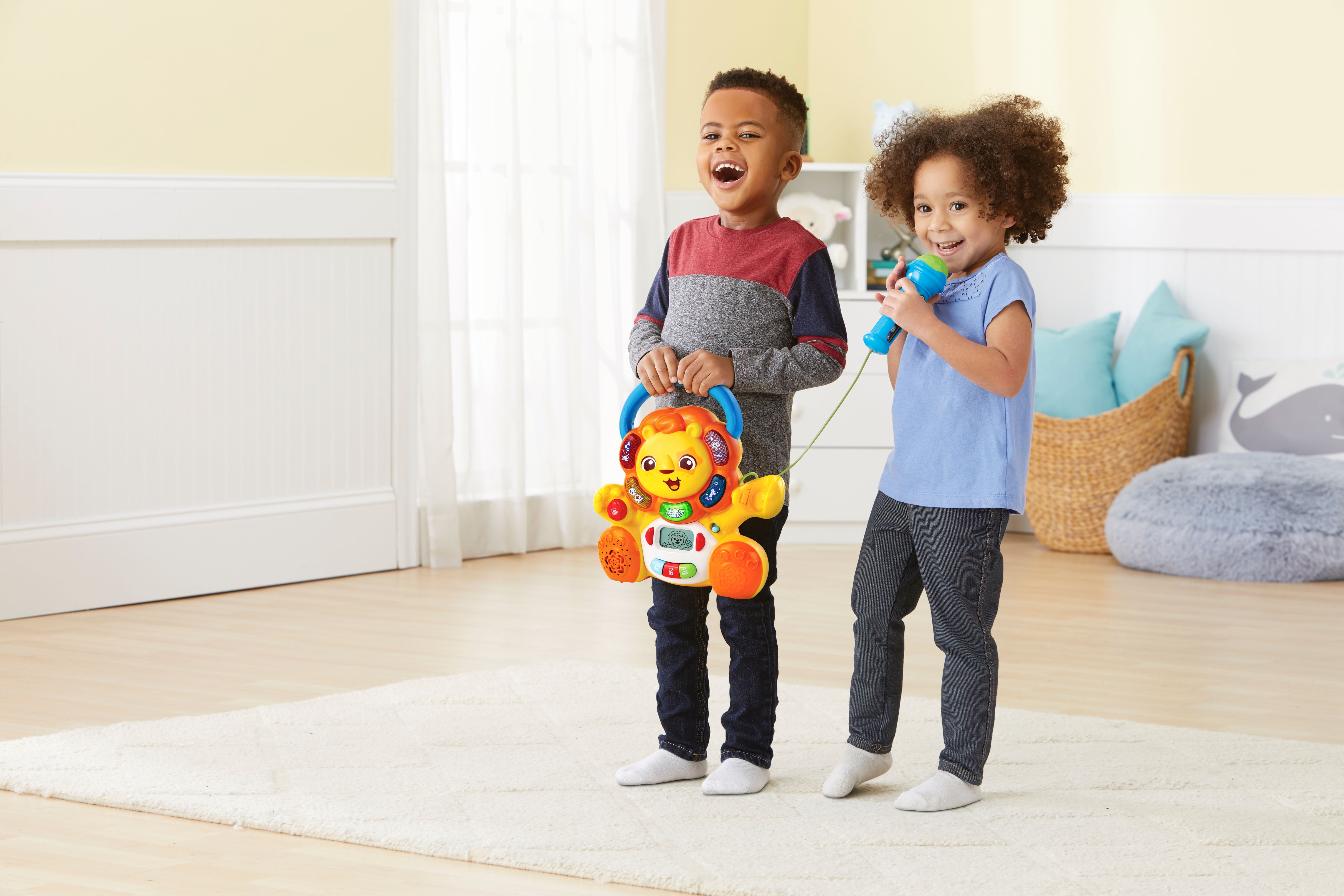 VTech Zoo Jamz Rock and Roar Karaoke - Kids Karaoke Toy Machine in ...