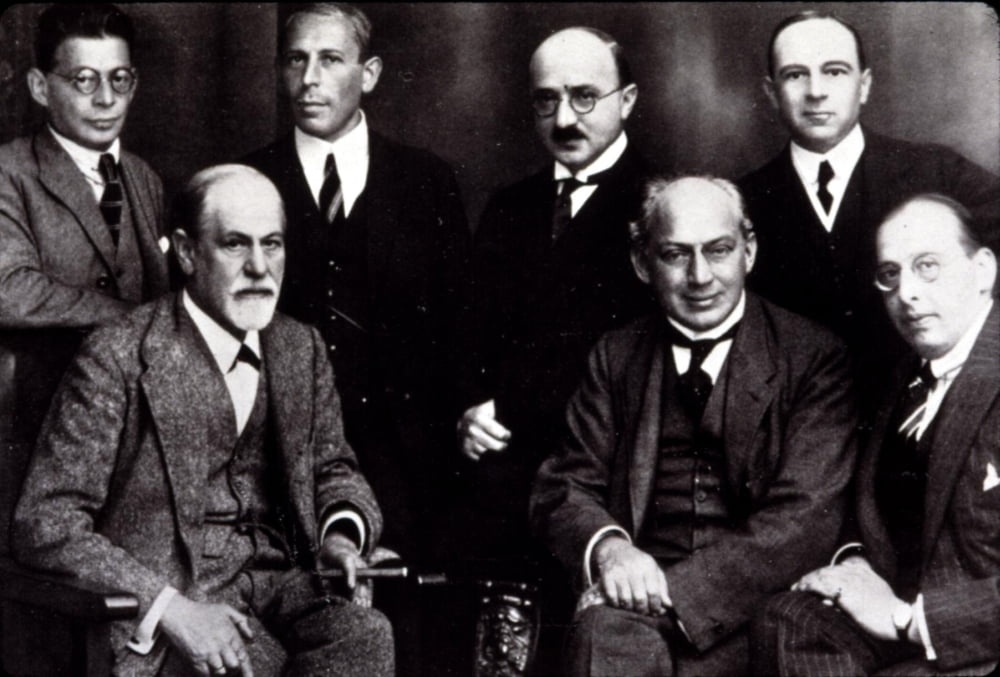 Sigmund Freud With Contemporaries.. Courtesy Csu Archives Everett ...