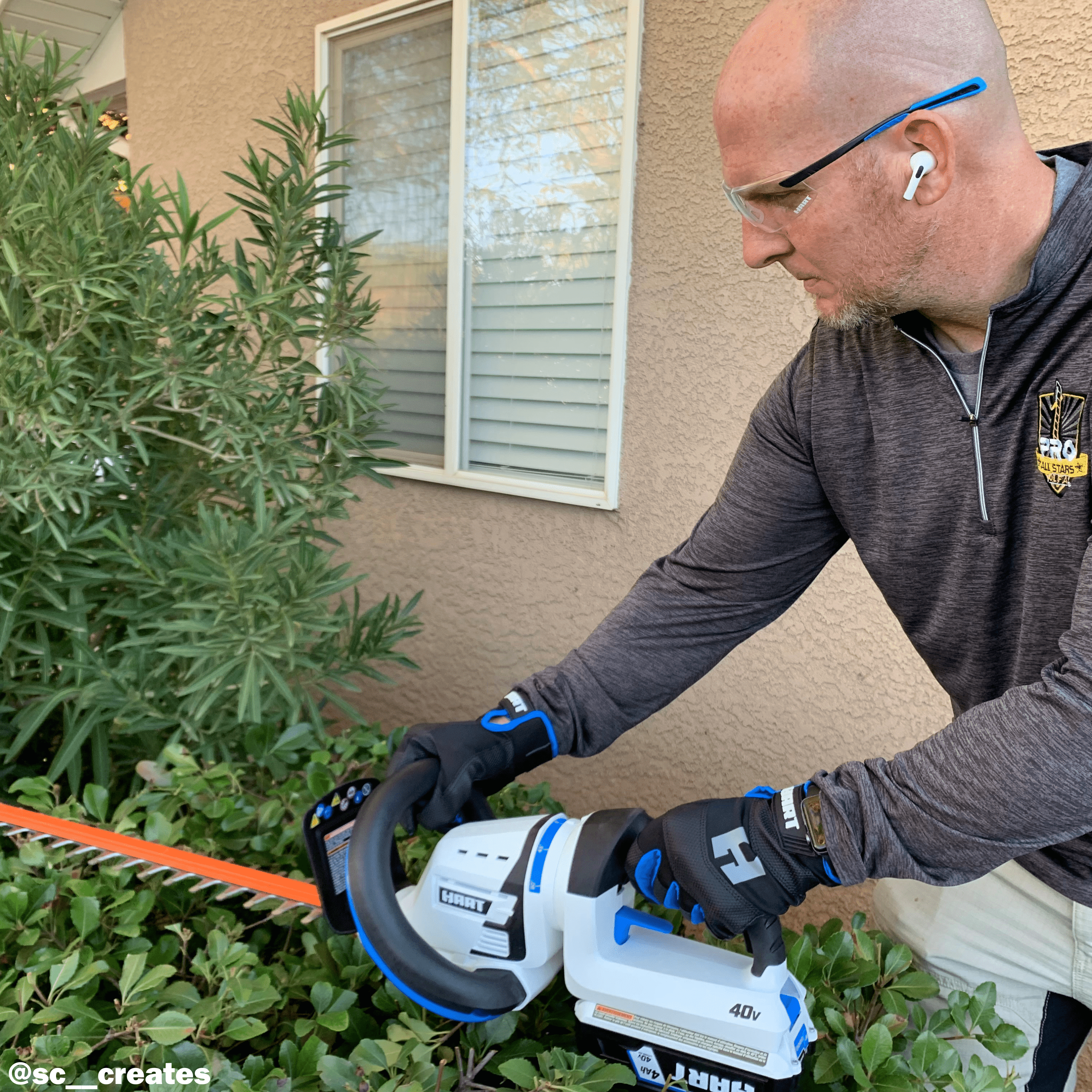 Hart cordless hedge trimmer store